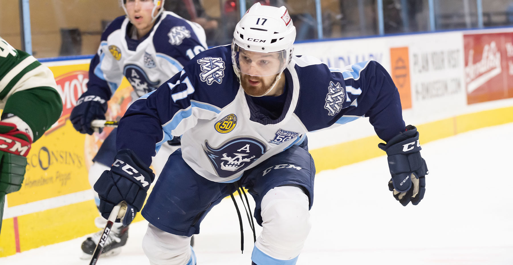 Nashville Loans Novak to Florida - Milwaukee Admirals