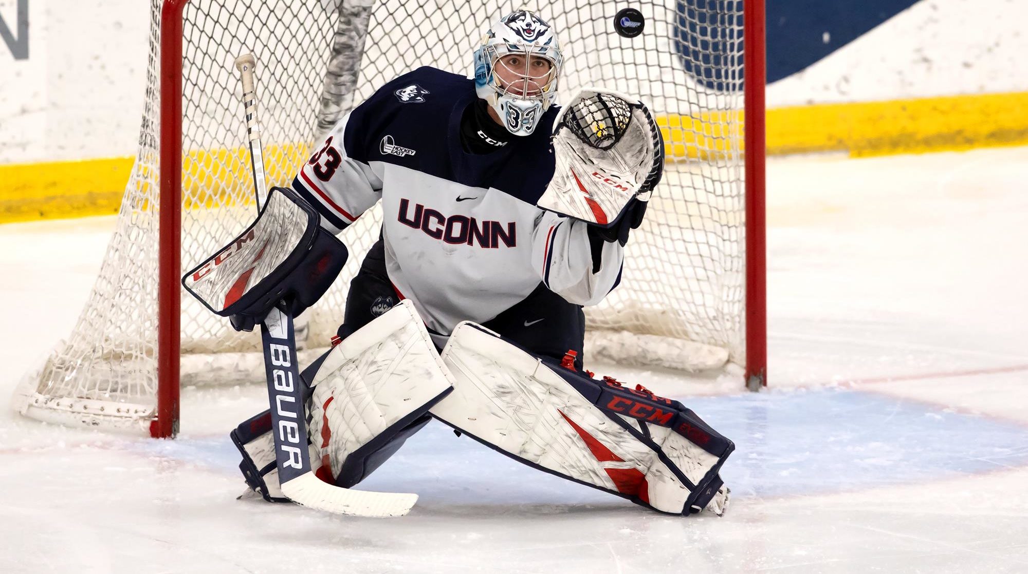 Preds Sign Goalie Vomacka to ELC - Milwaukee Admirals