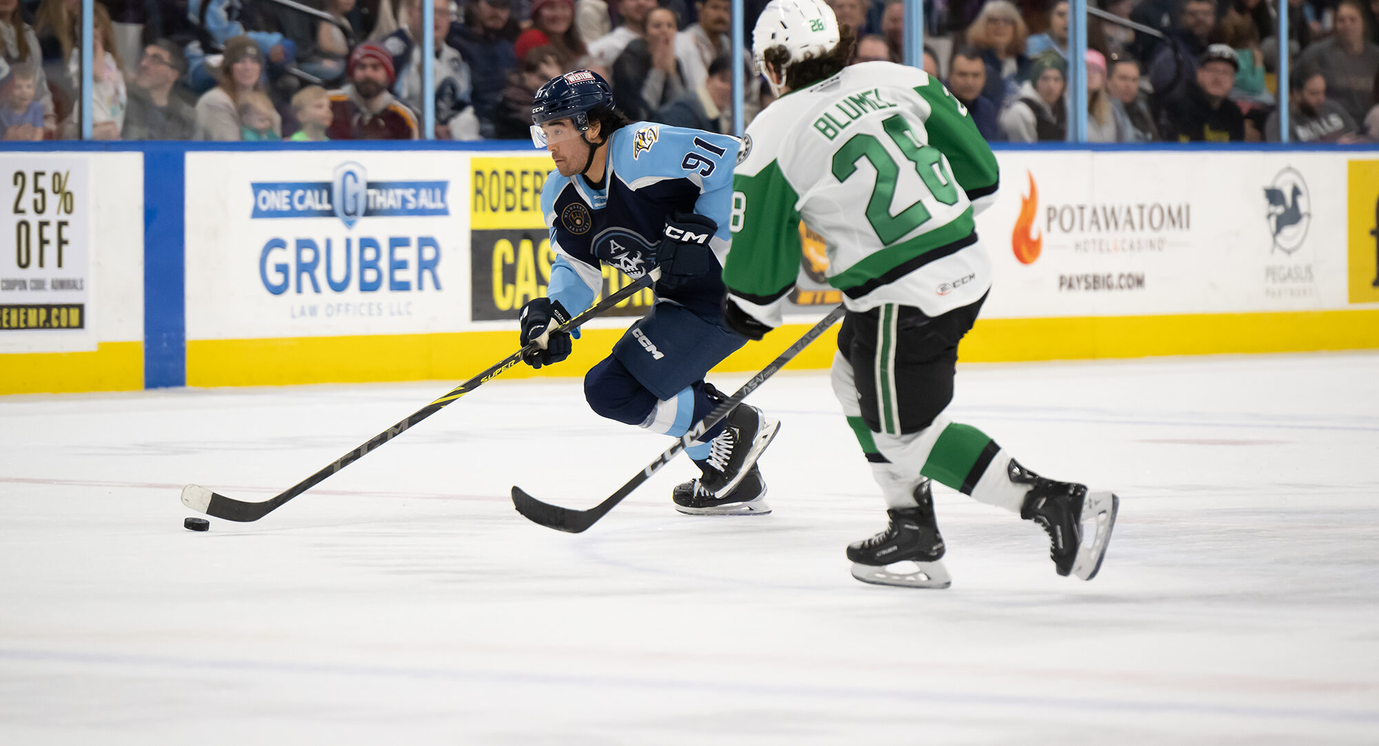Ads, Stars Set to Battle in Division Finals - Milwaukee Admirals