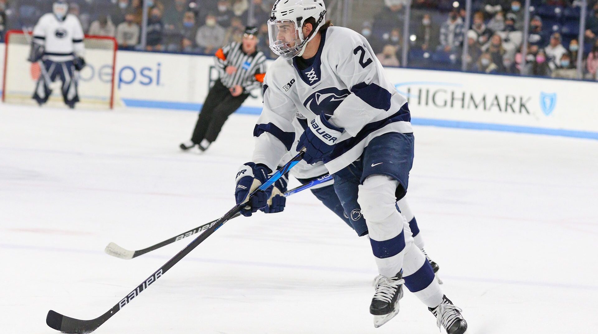 Ads Add Wall on AHL Deal - Milwaukee Admirals