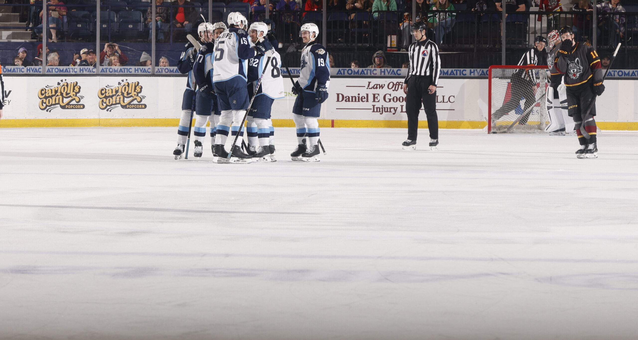 Oesterle Guides Ads to Comeback Win - Milwaukee Admirals