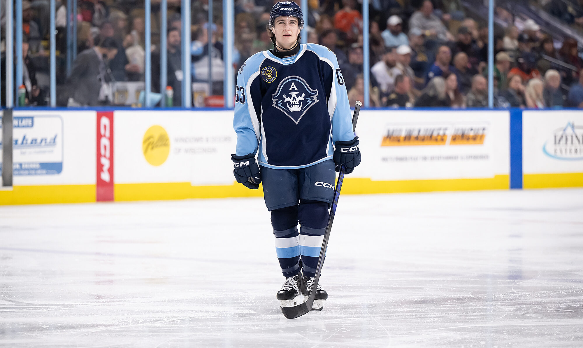 Roest Nets First AHL Goal but Ads Fall - Milwaukee Admirals