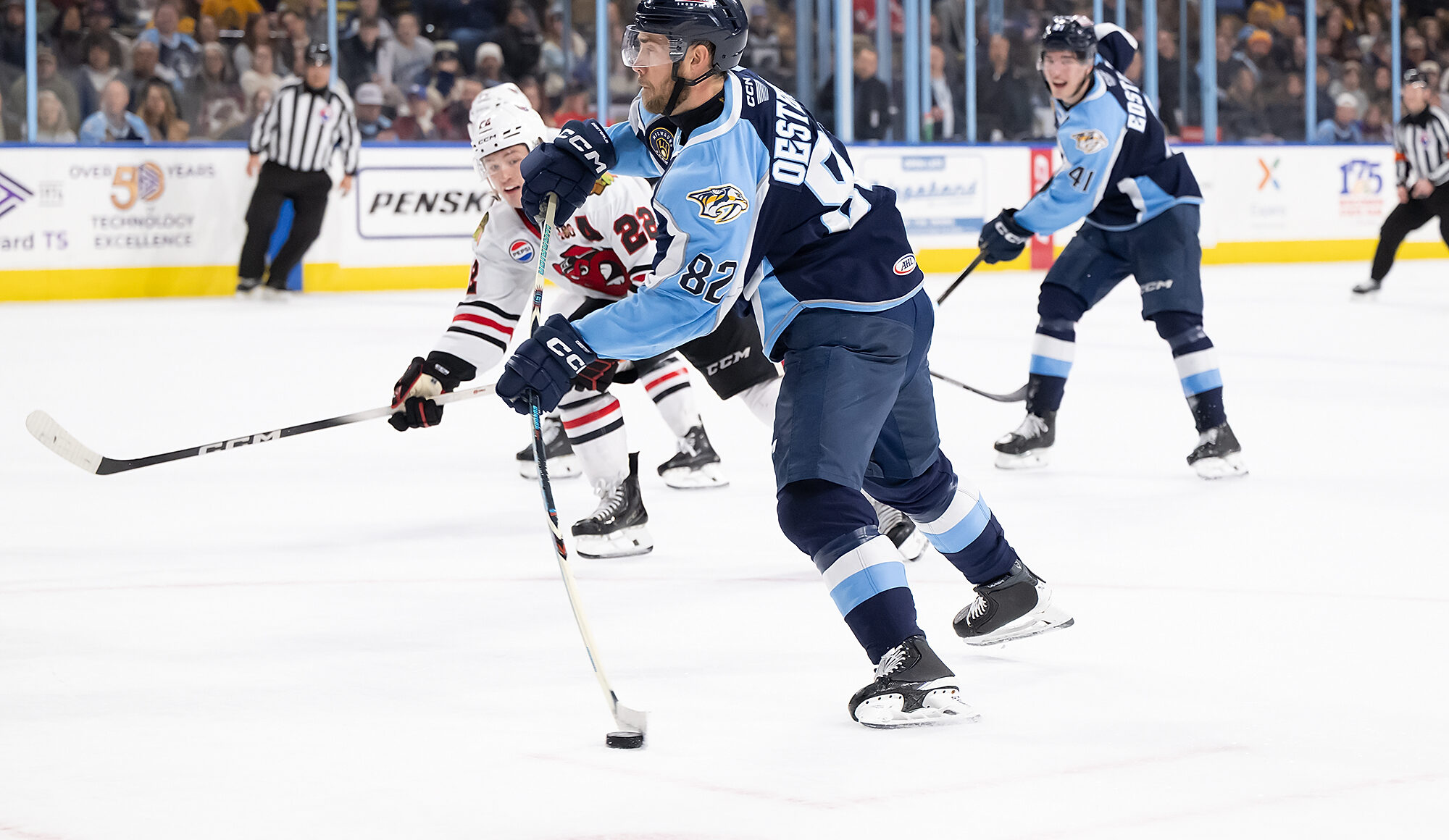 Oesterle Goal Leads Ads to Win - Milwaukee Admirals
